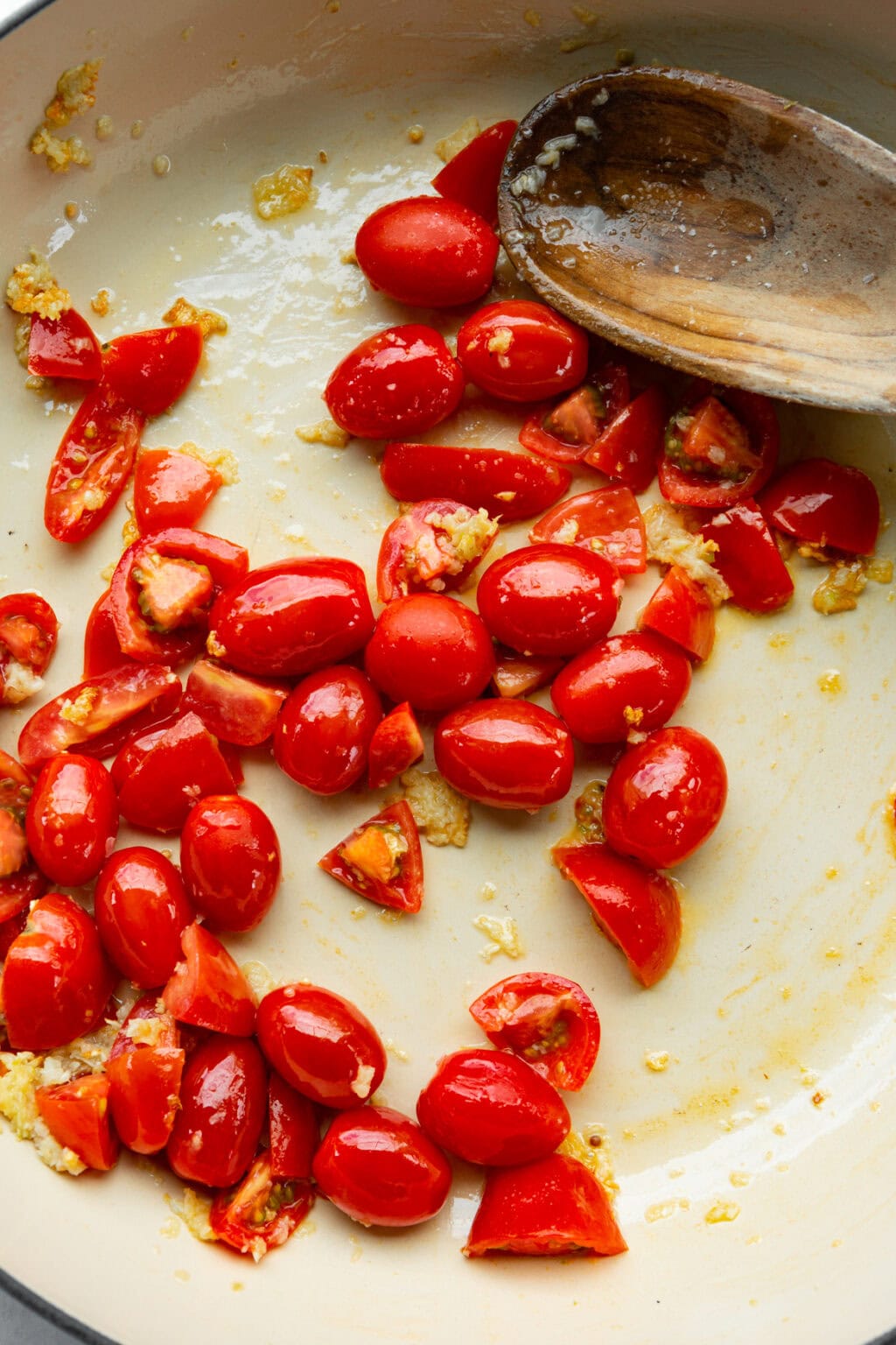 Cheesy Pesto Pasta Recipe (Ready in 20 Minutes!) - Oh Sweet Basil