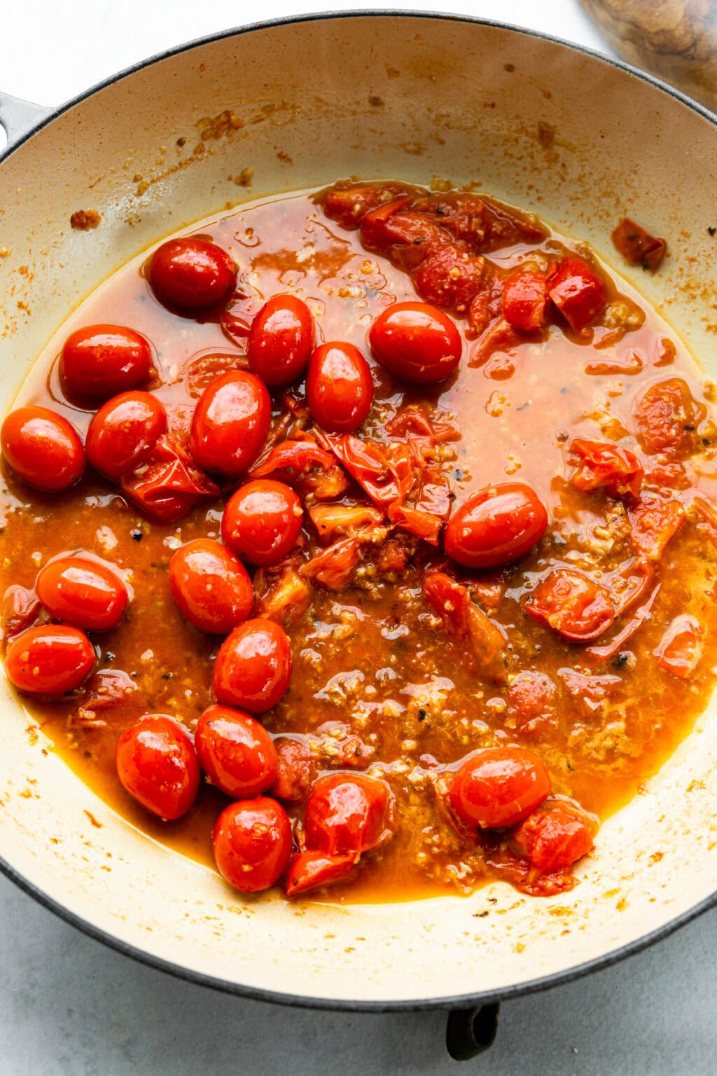 Cheesy Pesto Pasta Recipe (Ready in 20 Minutes!) - Oh Sweet Basil