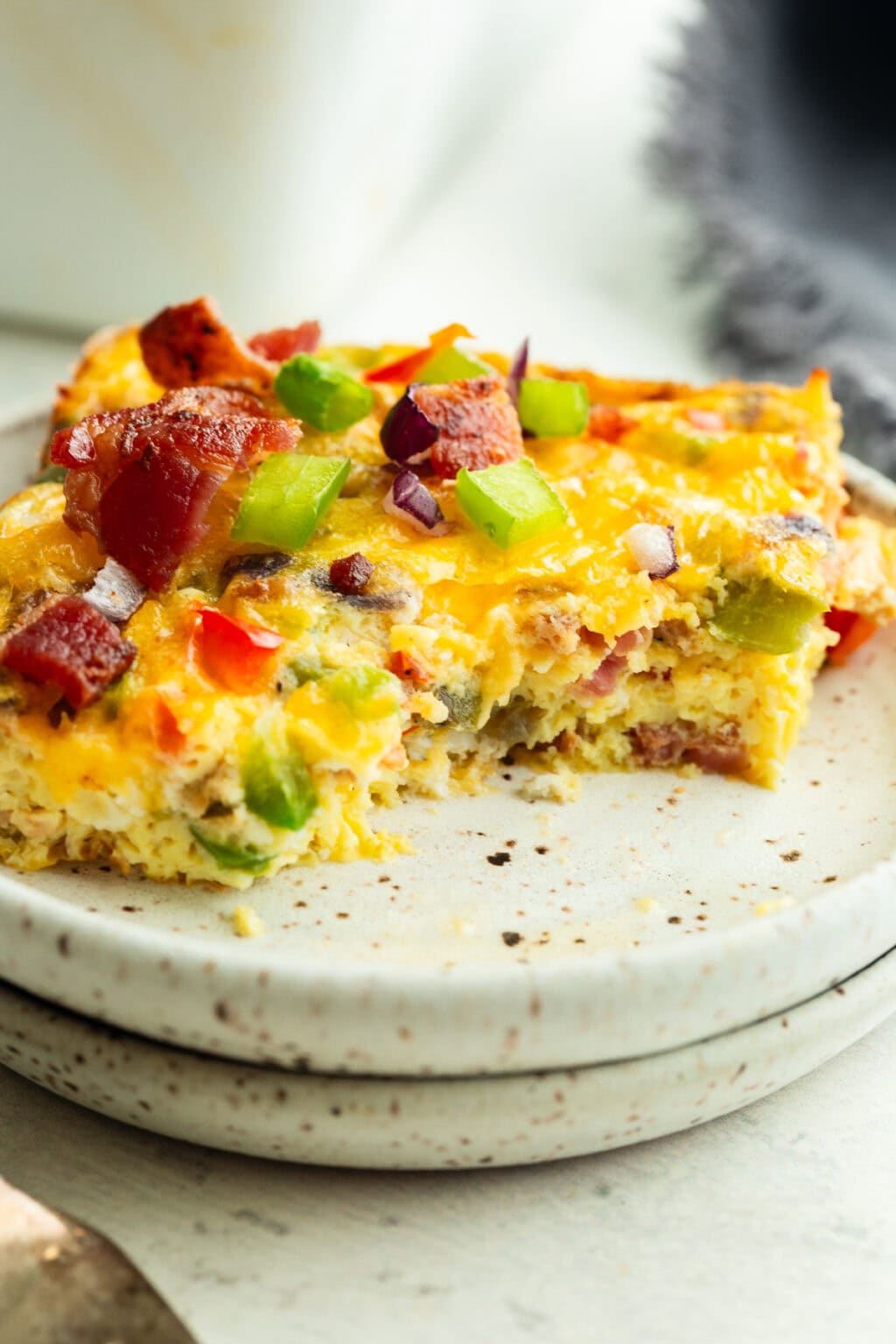 Cheesy Bacon Egg Casserole Recipe – Easy Breakfast Bake