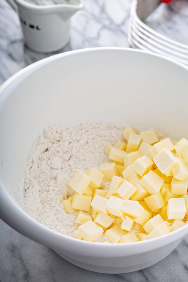 All Butter Pie Crust Recipe — Easy, Flaky & Foolproof - Oh Sweet Basil