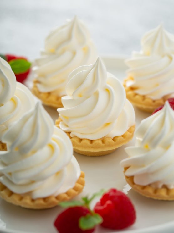 Vanilla Bean Whipped Cream Recipe - Oh Sweet Basil