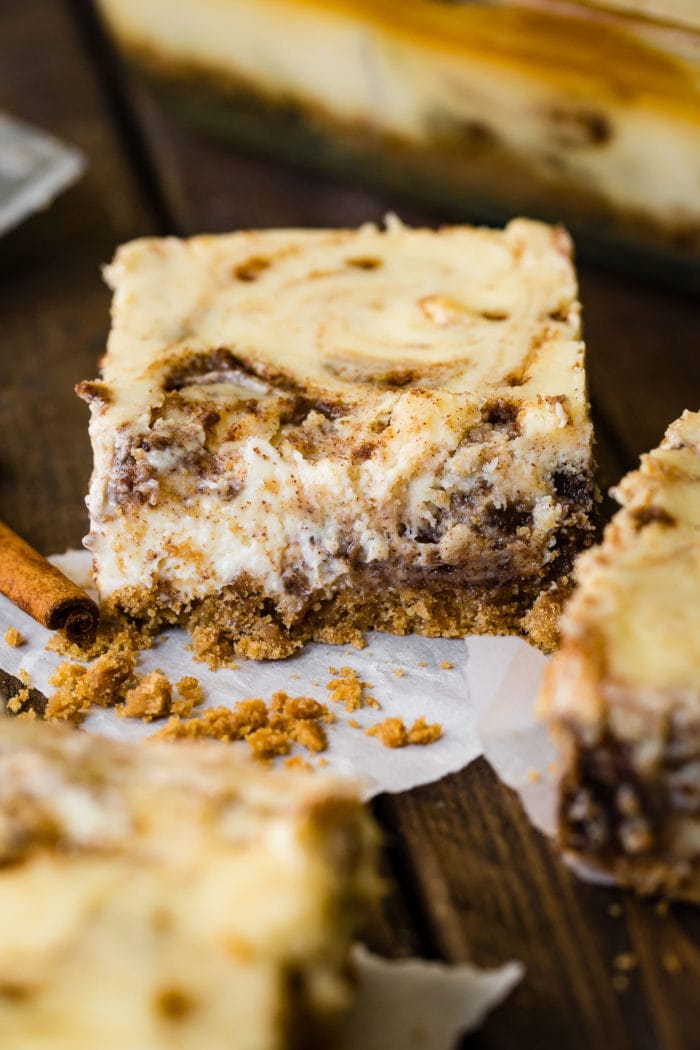 Blender Cinnamon Roll Cheesecake Bars - Oh Sweet Basil