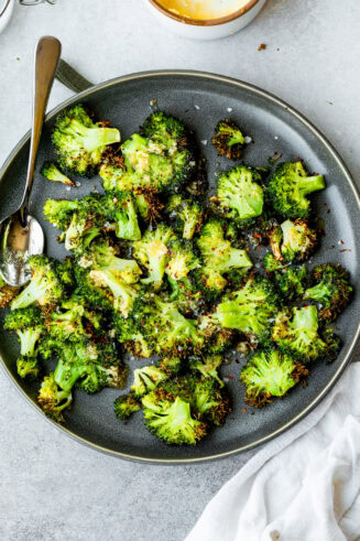 Air Fryer Crispy Smashed Broccoli
