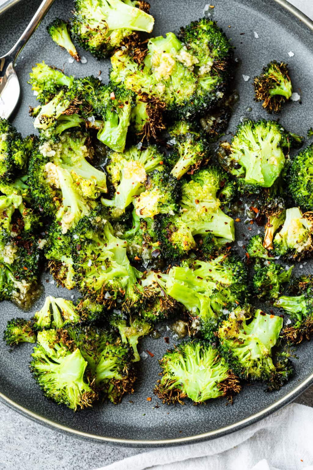Air Fryer Crispy Smashed Broccoli