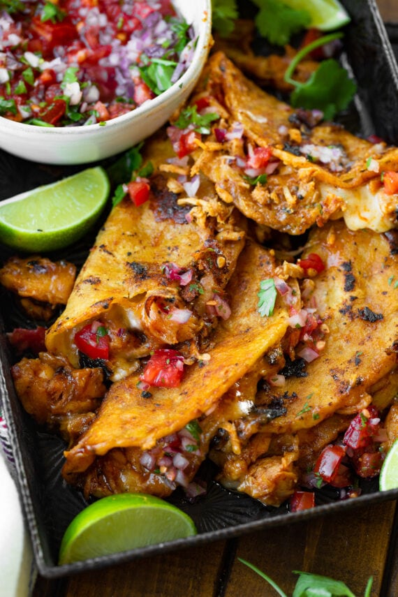 Chicken Birria Taco Recipe (Easy and Delicious) - Oh Sweet Basil
