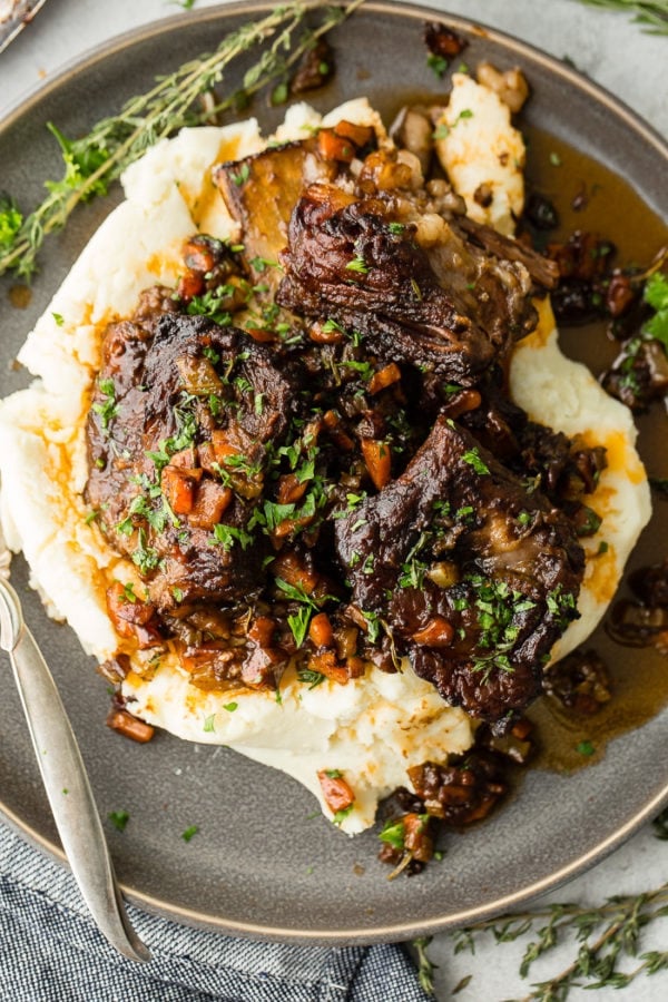 Oven Braised Short Ribs [+ Video]