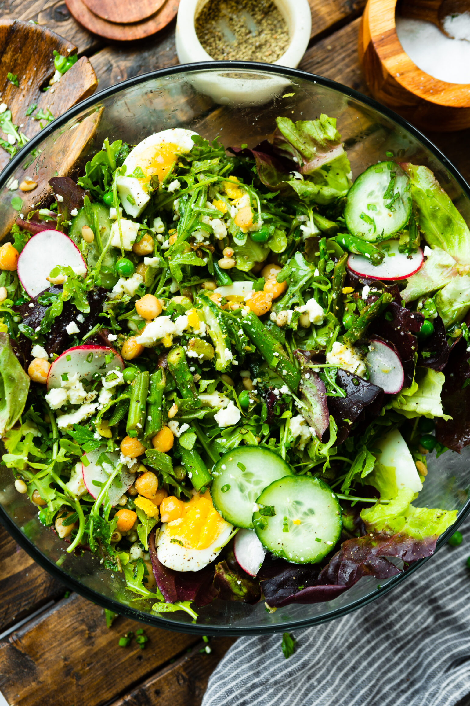 Easy Spring Salad w/ Lemon Vinaigrette- Oh Sweet Basil