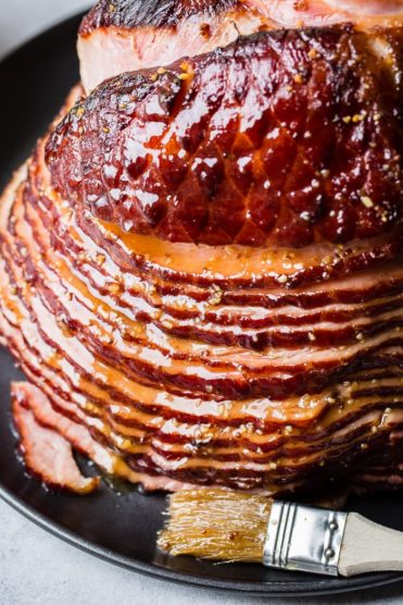 How to Carve a Spiral Ham