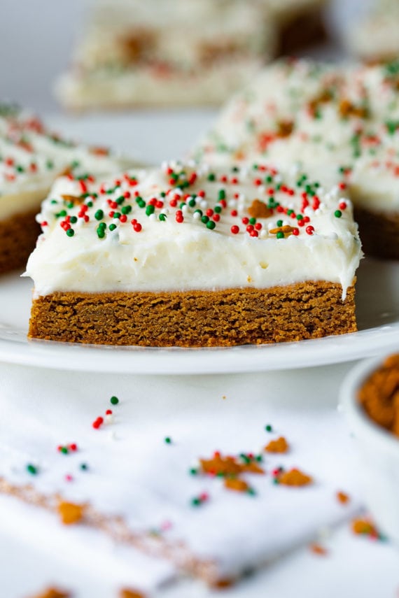 Gingerbread Bars with Cream Cheese Frosting - Oh Sweet Basil