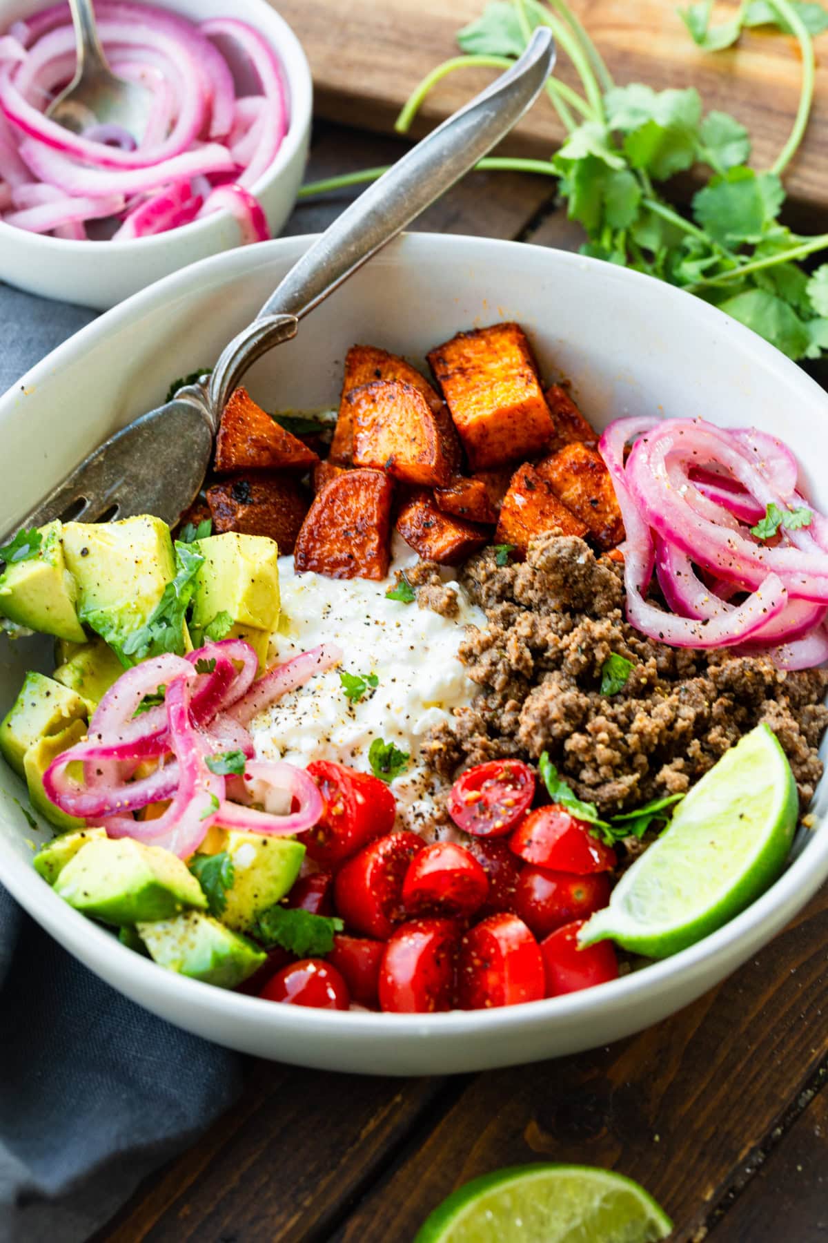 High-Protein Viral Cottage Cheese Beef & Sweet Potato Bowl ...