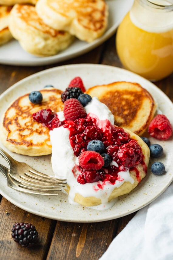Fluffy Oladi Ukrainian Pancakes [+Video]