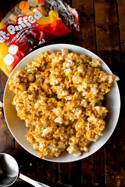 Pumpkin Marshmallow Popcorn - Easy Fall Treat