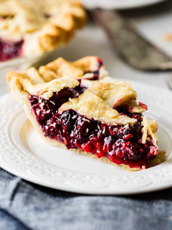 The BEST Fresh Strawberry Pie (with Jello Filling!) - Oh Sweet Basil