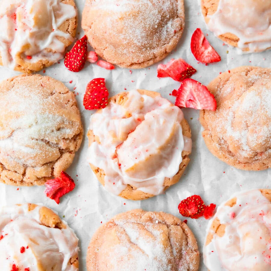 Strawberry Cookies - Made w/ REAL Strawberries - Oh Sweet Basil