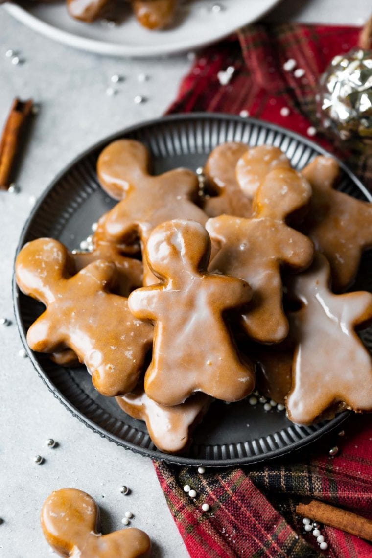 Soft & Chewy Gingerbread Man Cookies - Oh Sweet Basil